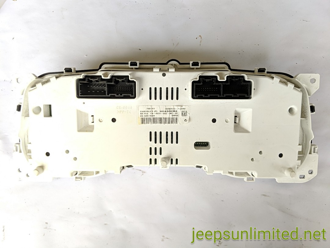 Instrument Gauge Cluster Speedometer 52,000 Miles 14-18 JK 56054392AF ...