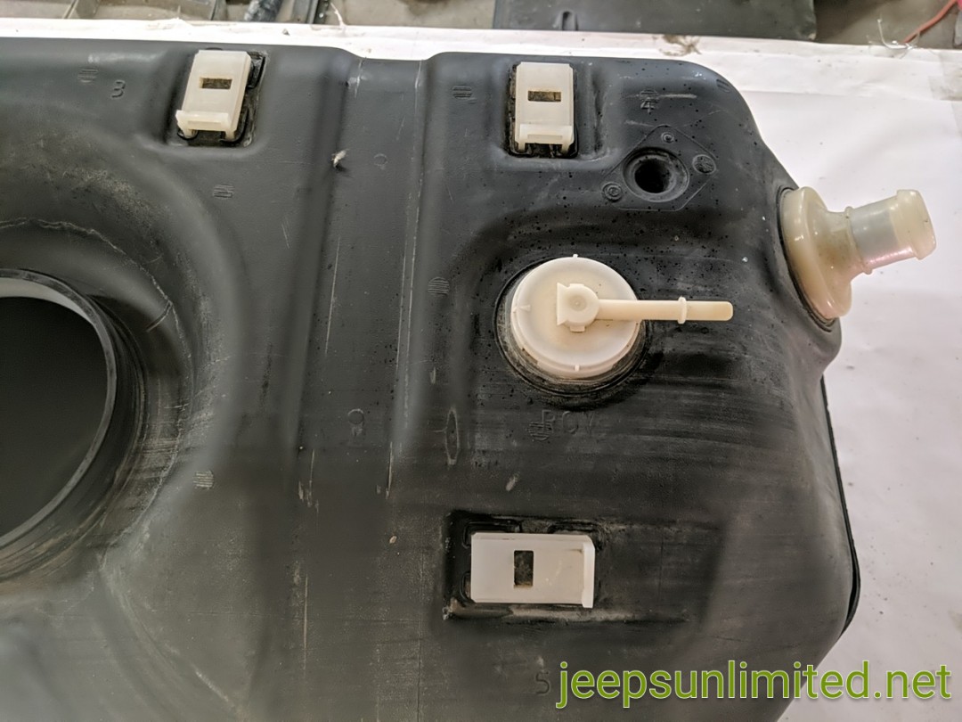 Wrangler TJ LJ Gas Fuel Tank 19 Gallon Plastic Poly 52100484AD 2003 ...