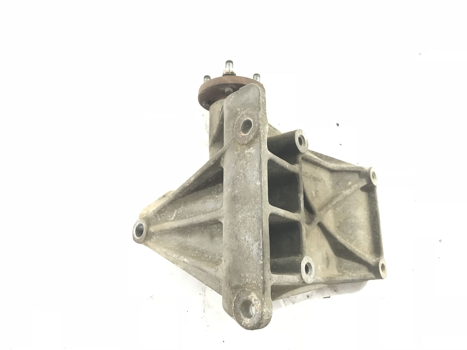 Cherokee Air Conditioner and Alternator Bracket Cherokee XJ 1997-2001 ...