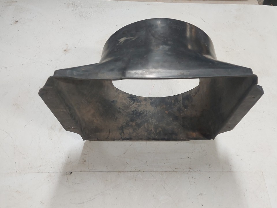 Wrangler YJ 2.5L 4 Cylinder Cooling Fan Shroud 52040239 1987-1995 ...