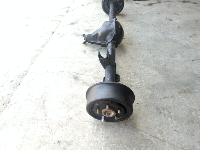 Wrangler YJ Rear Axle Assembly Dana 35 with 4.11 Gear Ratio 1990-1995 ...